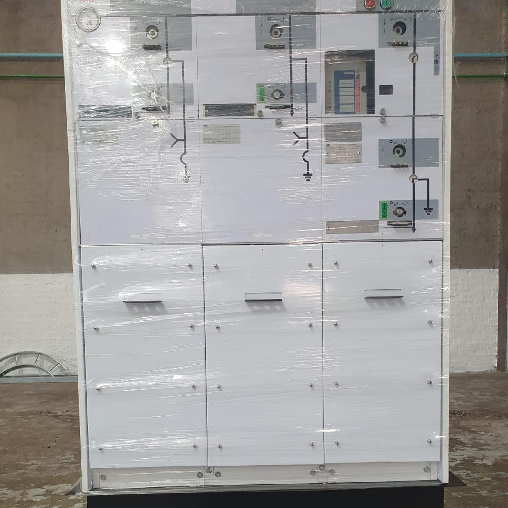 EZY SWITCHGEAR – YOUR MEDIUM VOLTAGE SPECIALISTS – We mitigate the ...